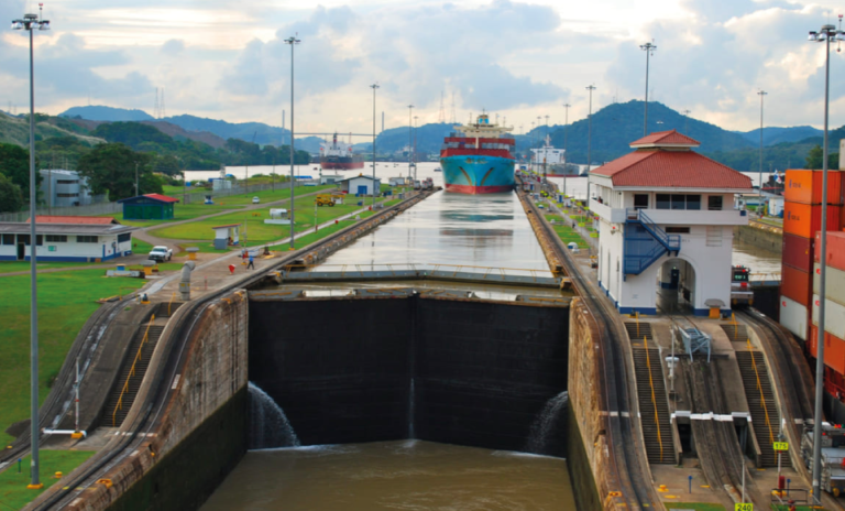Construcción Del Canal De Panamá Una Historia Peculiar