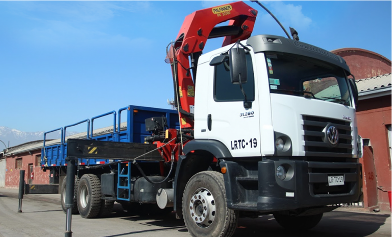 Camión pluma: características y capacidad